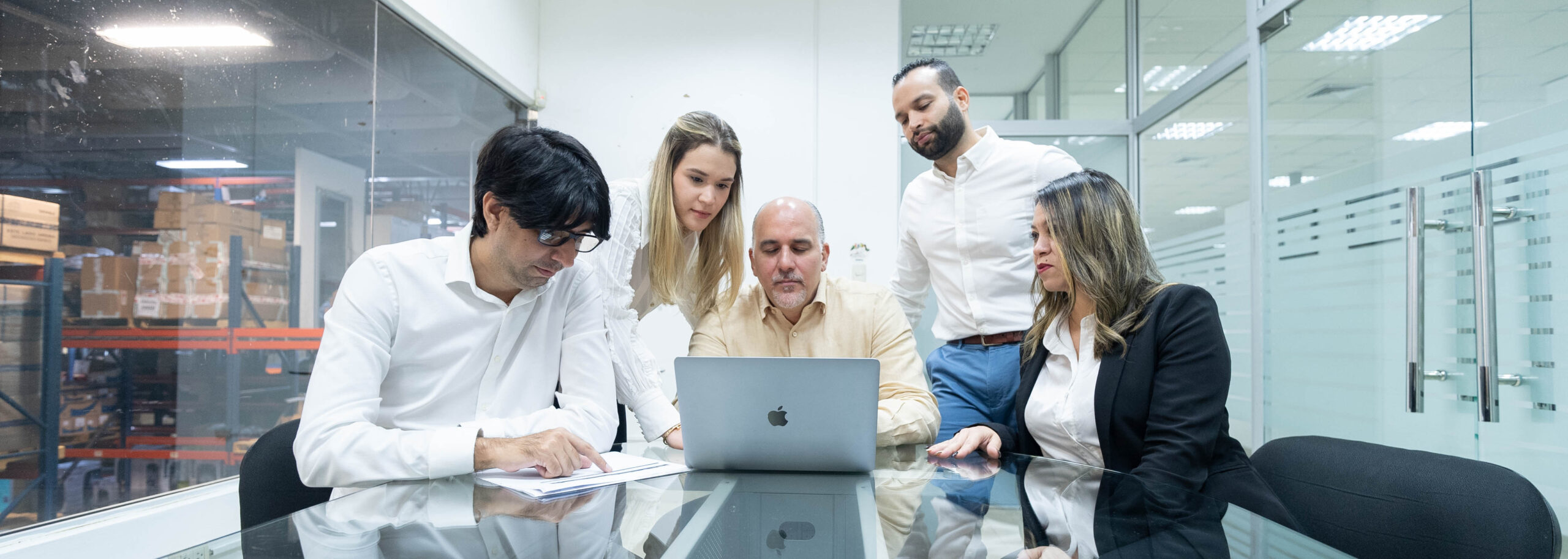 Grupo Grupo Victoria Yeb | Comercializadora De Productos De Salud ...